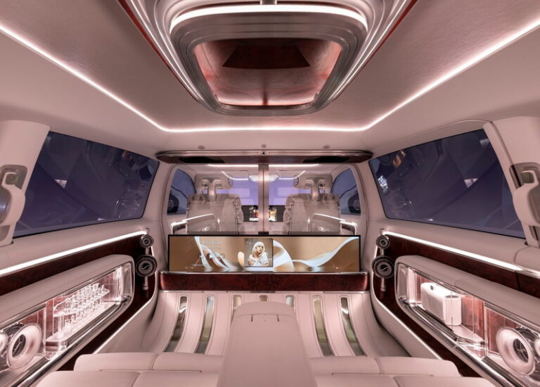 【2025年最新】メルセデスベンツ Vision V Conceptが描く電動ラグジュアリーMPVの未来！